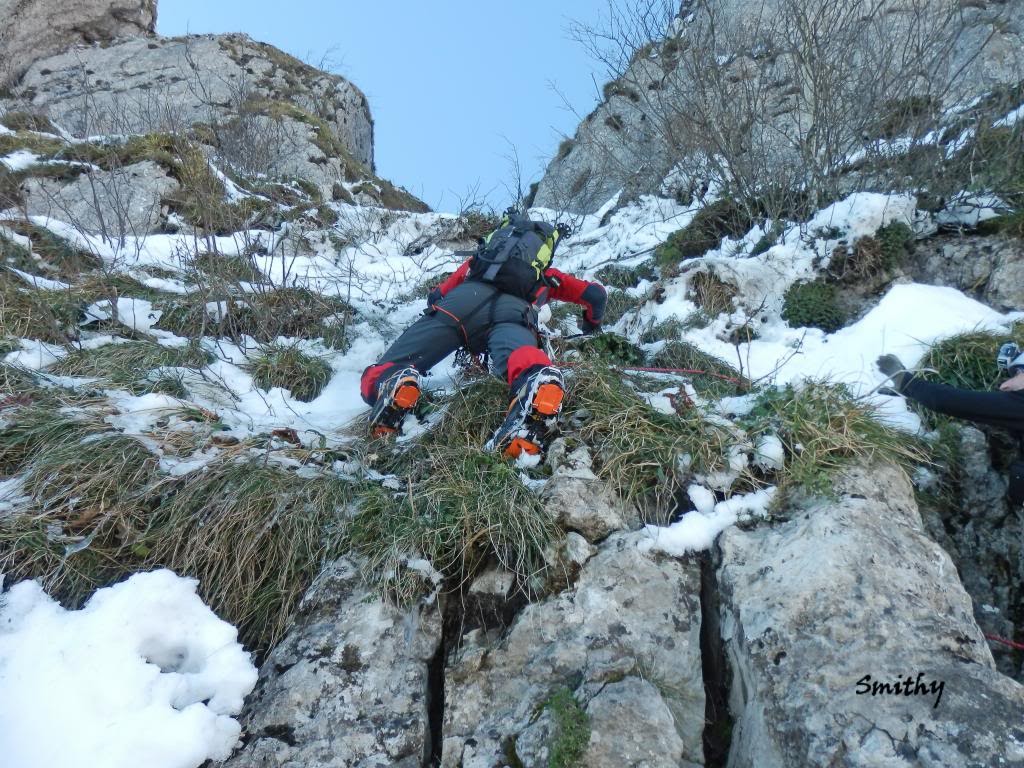 Smithy: ARBELAITZ (1513 m), IPAR AURPEGIAREN ZEHARKALDIA 2013/12/08