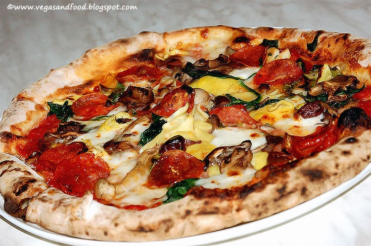 800 Degrees Neopolitan Pizzeria - Santa Monica - Vegas and Food