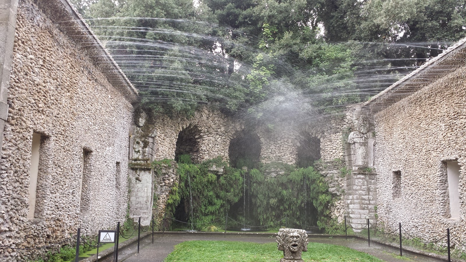Hidden Treasures of Tuscia: Let there be a vault between the waters