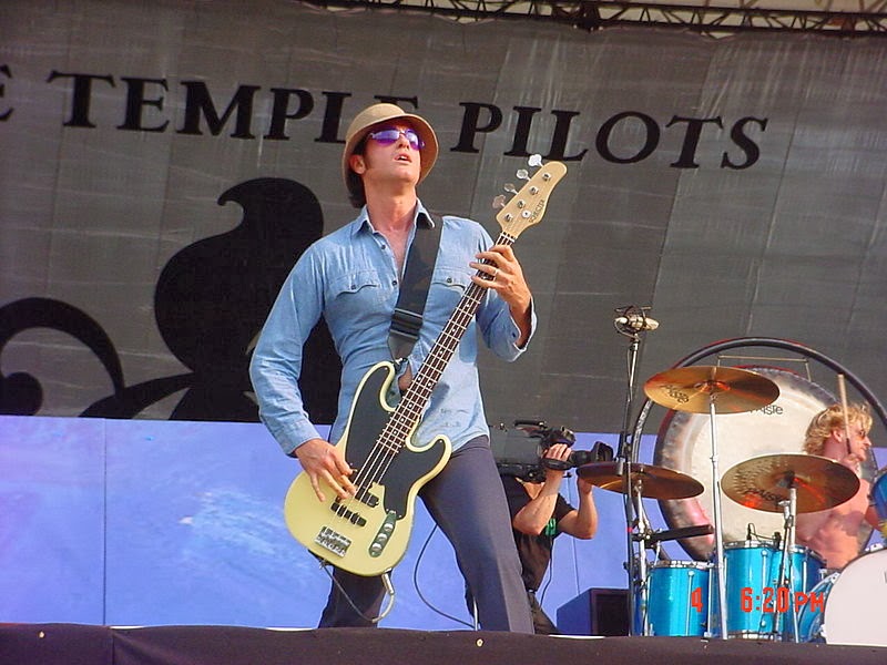 Rockfile Radio Rock Files: Happy Birthday ROBERT DELEO (video)