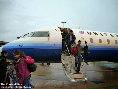United Airlines from Hartford to Washington Dulles (3) | The Track of Time