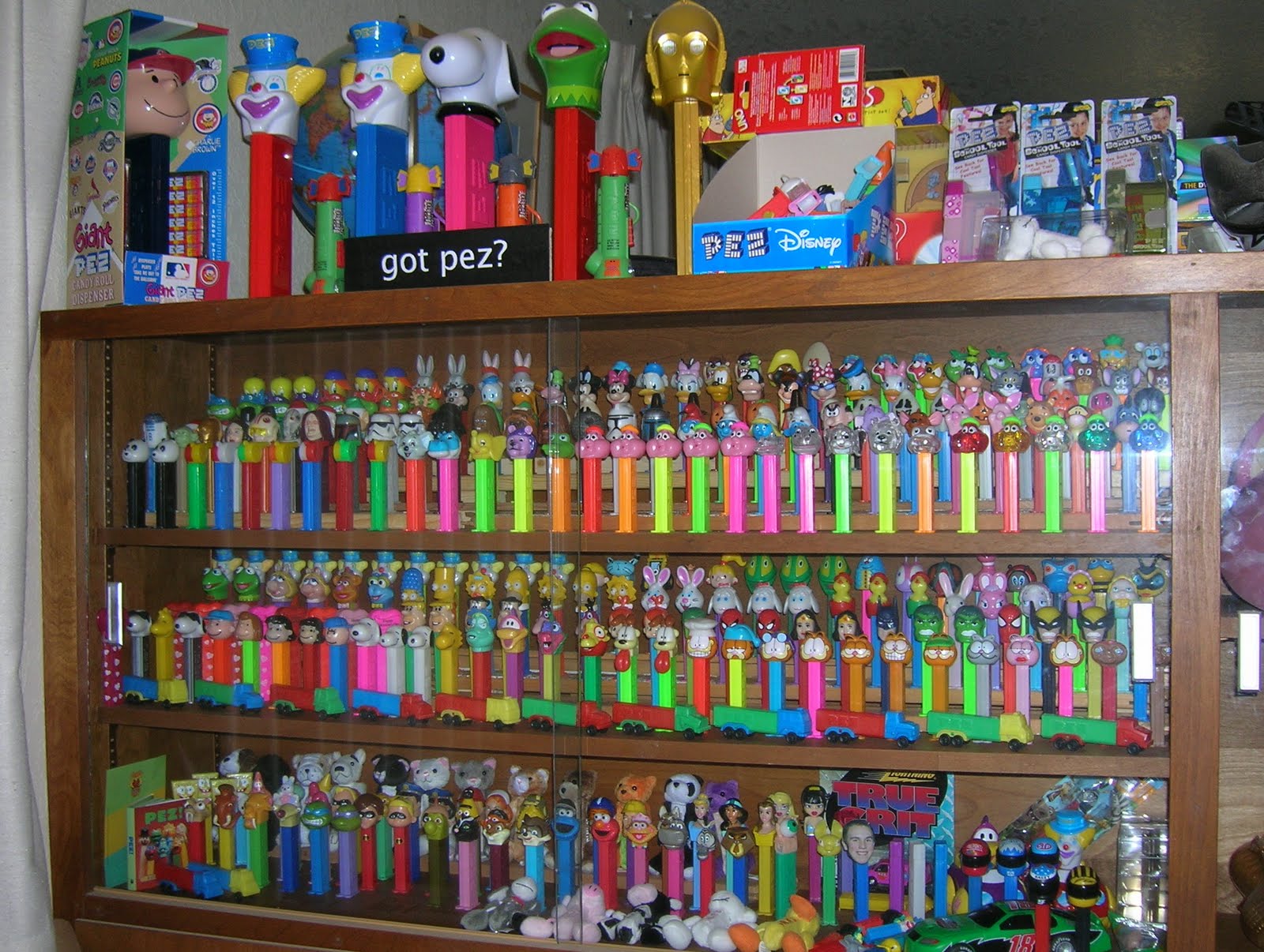 Riedlteach.com: Pez Collection