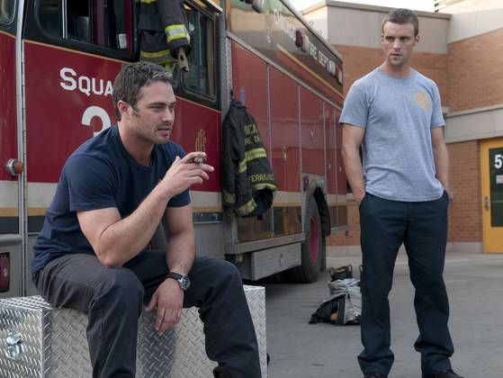 Benjamonster's TV: PILOT REVIEW: Chicago Fire