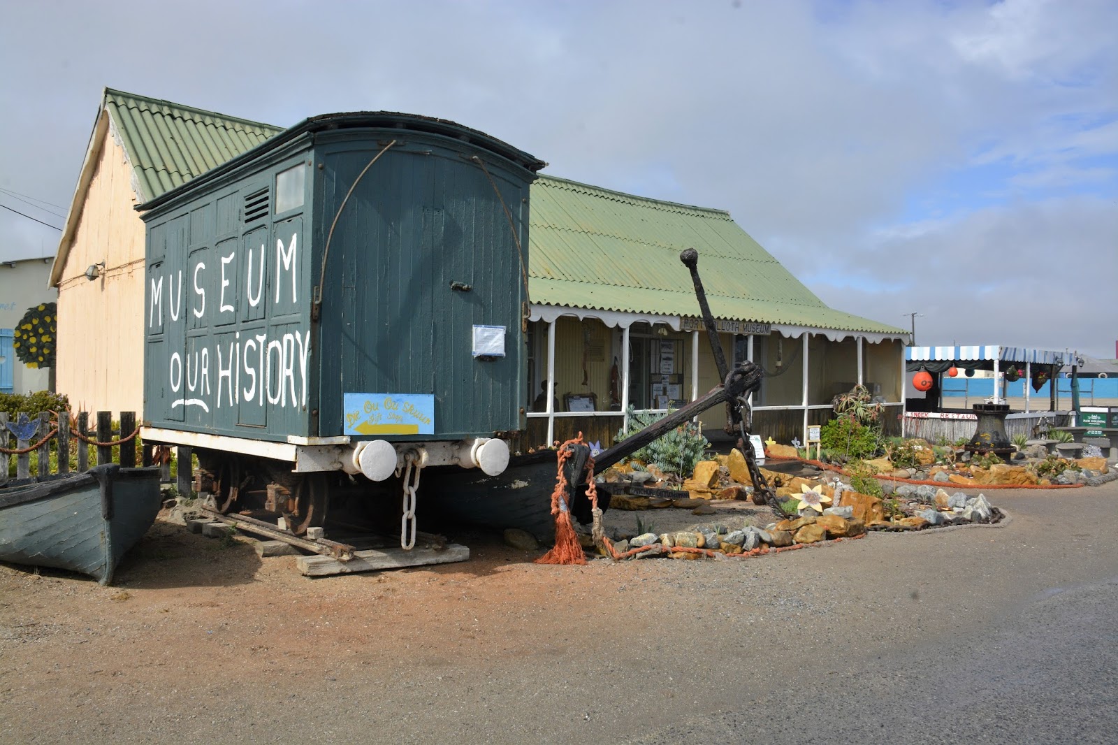 Lighthouses of South Africa: No 9 POST – PORT NOLLOTH LIGHTHOUSE