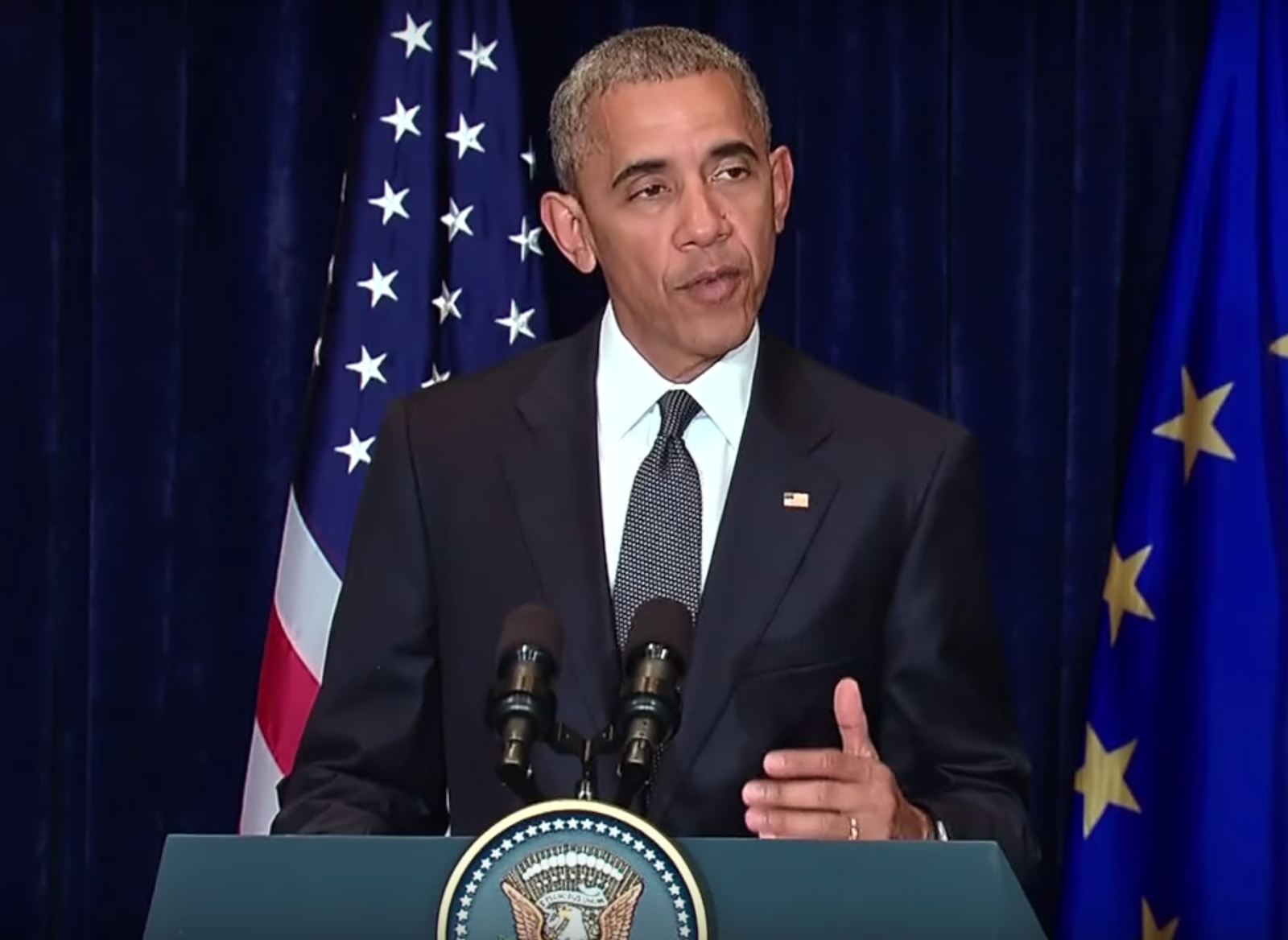 Body Language & Emotional Intelligence: Nonverbal Communication ...