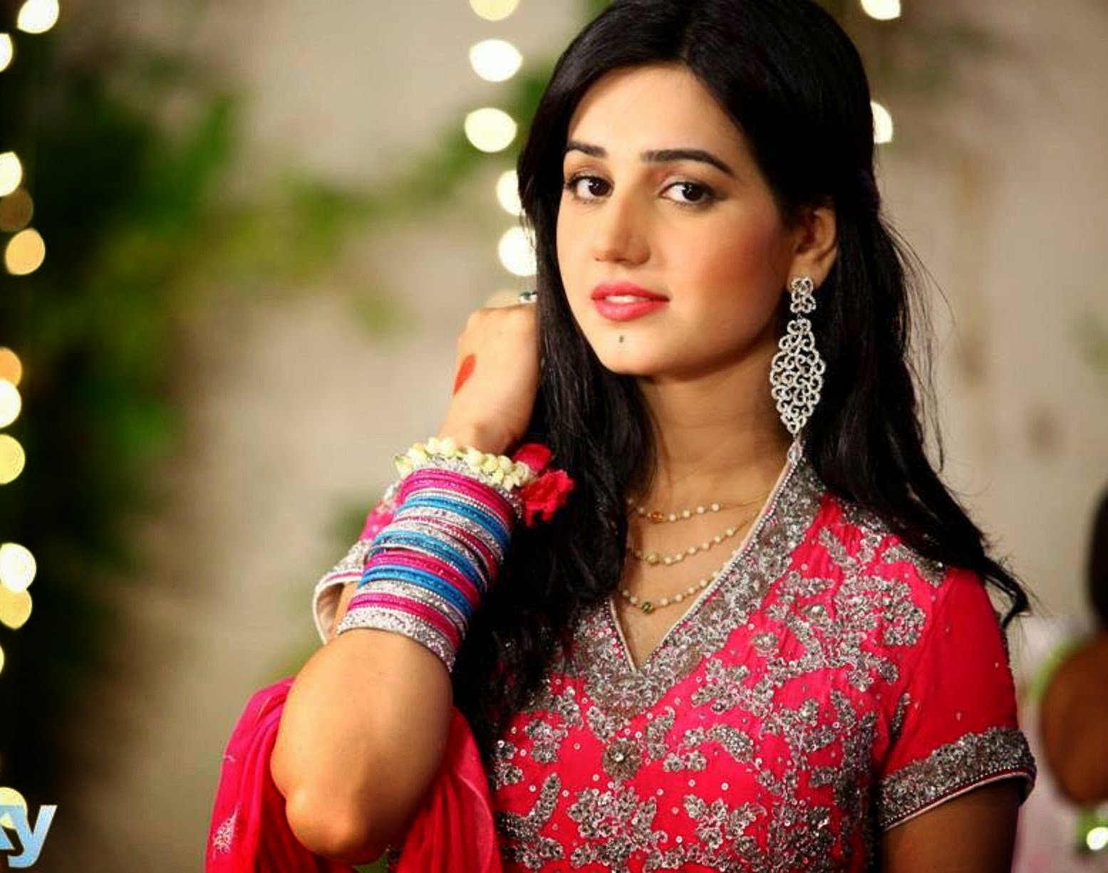 Most Beautiful Anum Fayyaz Images HD Wallpaper - all 4u wallpaper