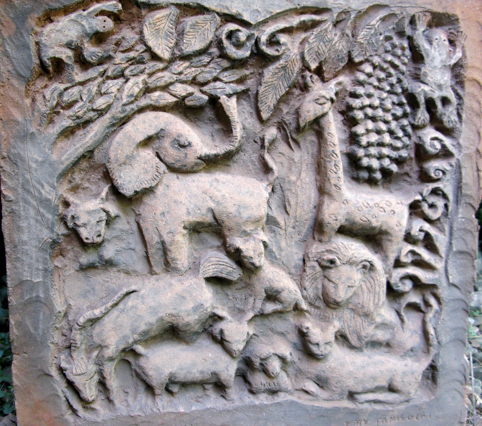 Silver Lite: Mariyah Gallery in Dumaguete