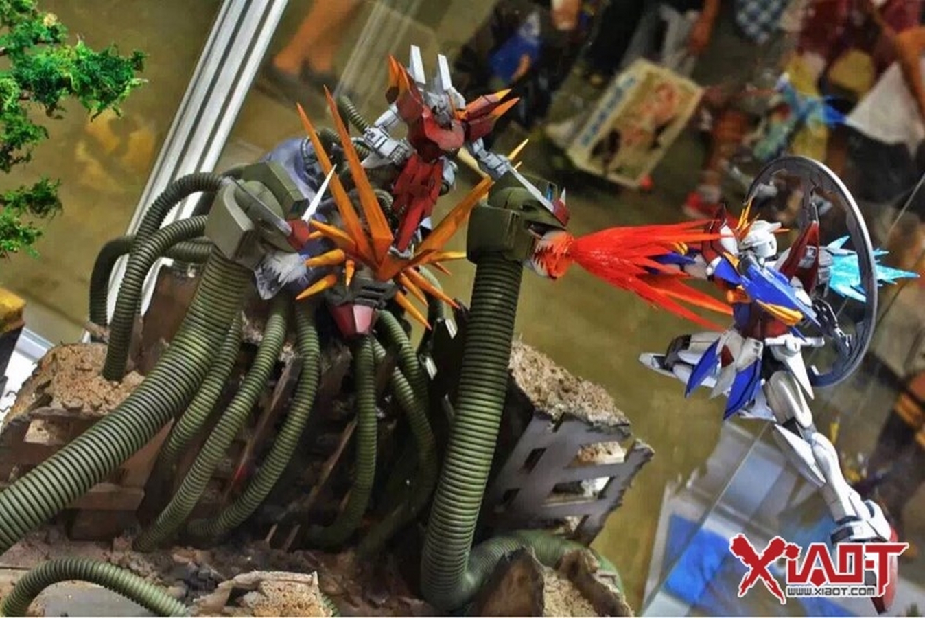 Custom Build: MG 1/100 God Gundam VS Devil Gundam Diorama