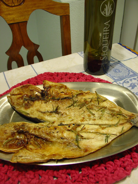 Dourada assada na brasa | Blog Hello You