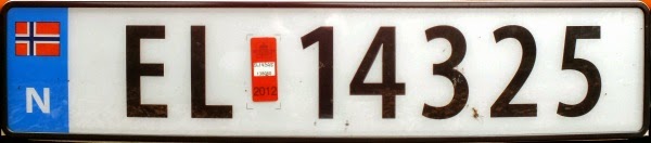 Noen menn er nisser: Matematiske bilskilt 2