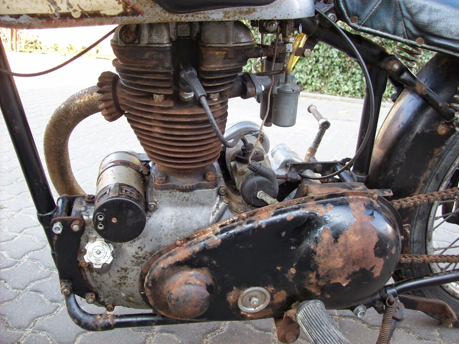 MOTORS-CREATOR - Renowacja Motocykli - Konrad Bagnowski: Panther 250 ...