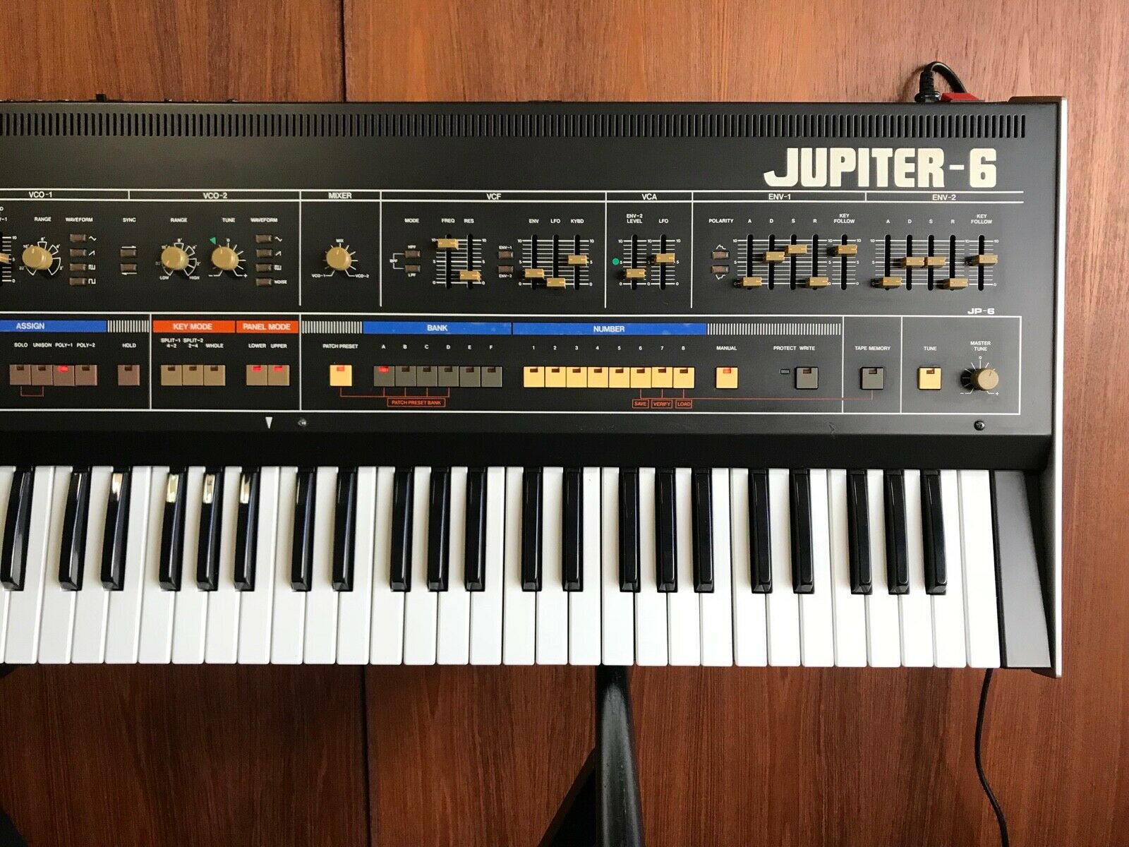 MATRIXSYNTH: Roland Jupiter-6 Vintage Analog Polyphonic Synthesizer SN ...