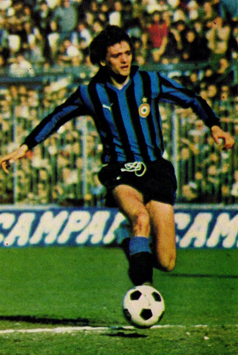 Soccer Nostalgia: Old Match Photographs-Part 31j