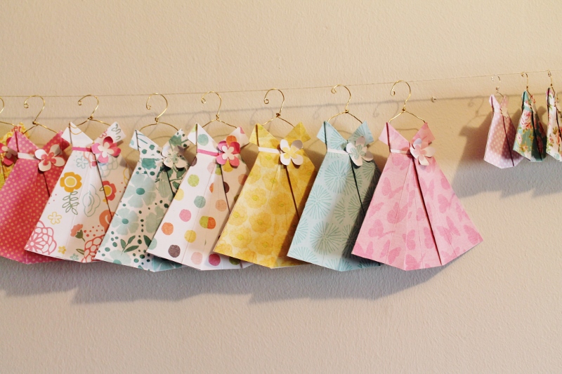 thealliancetrader design blog: Origami dresses on hangers