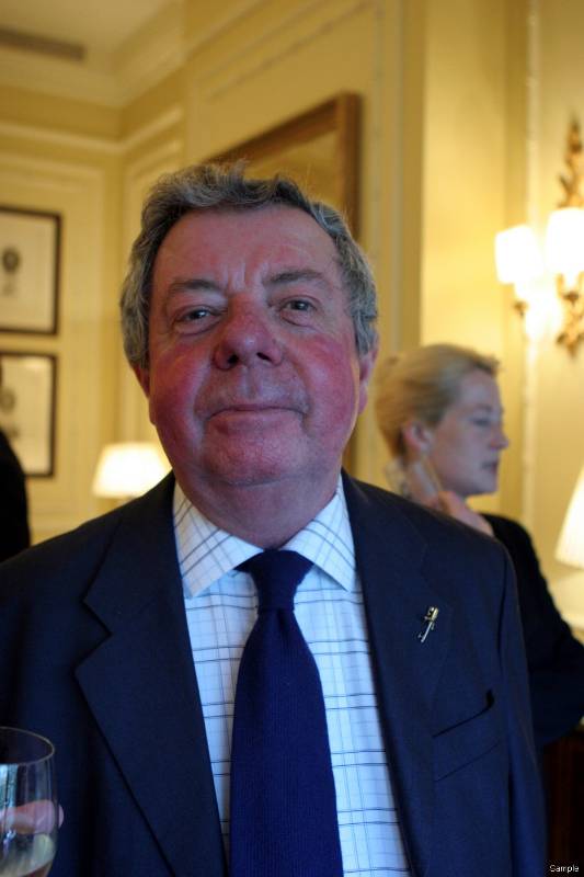 The Passing Tramp: Two by Barnard: Robert Barnard's A Cry from the Dark ...