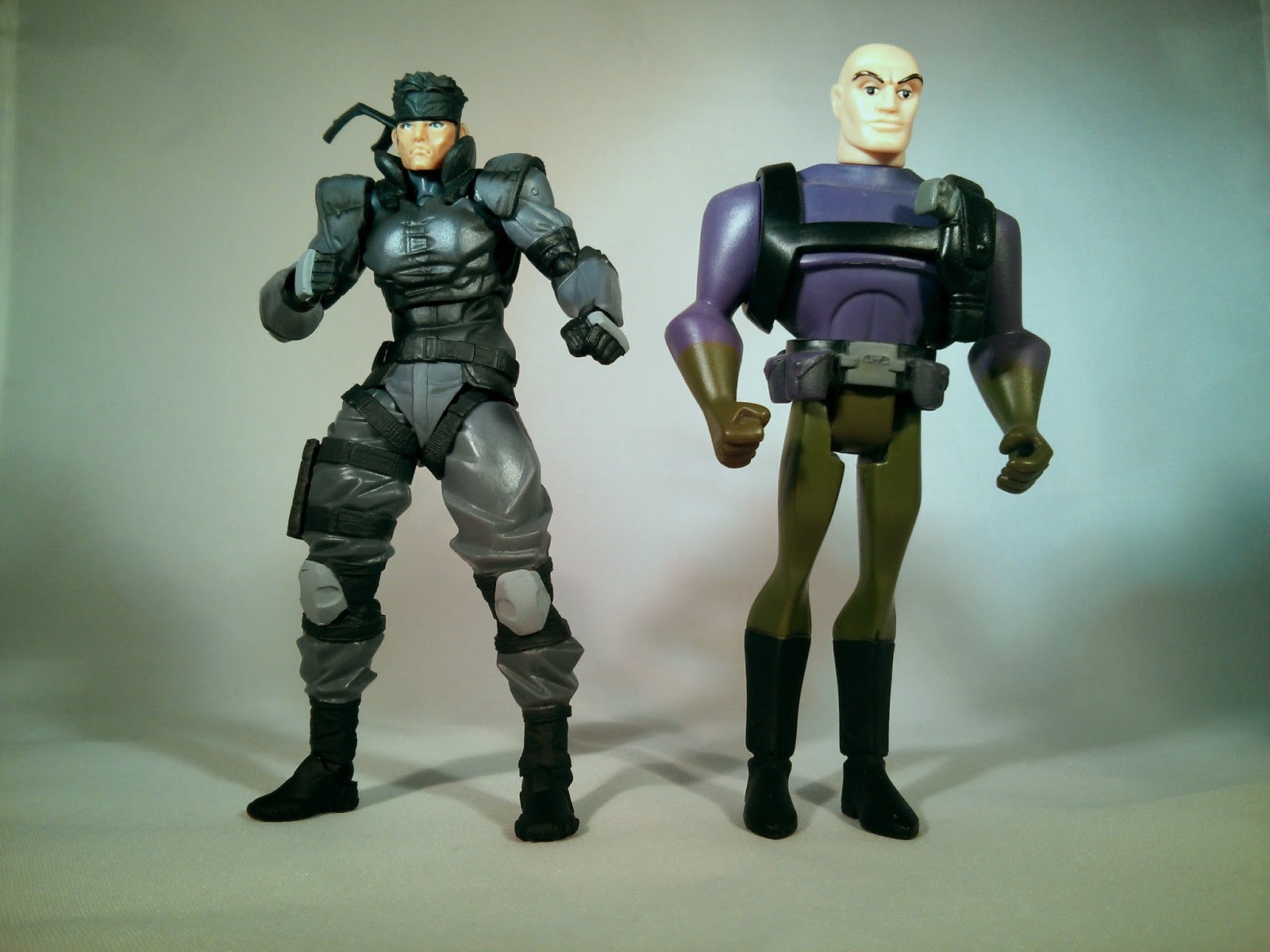 Toybox Soapbox: Micro Yamaguchi Revoltech Revolmini Solid Snake Review