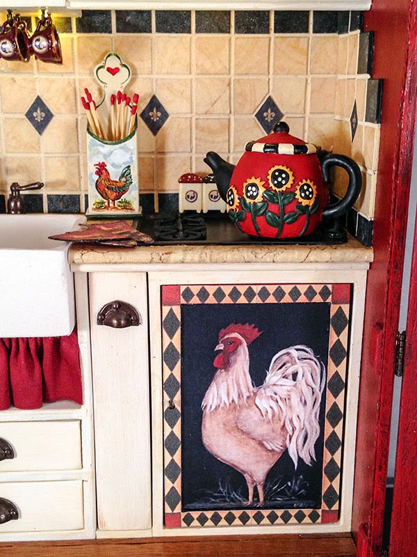 Good Sam Showcase of Miniatures: Exhibit: The Ruffled Rooster