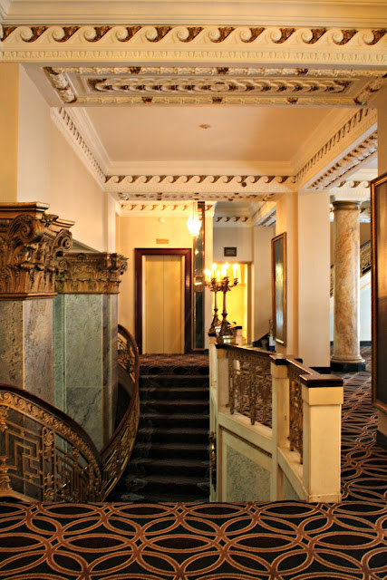 A Little Time and a Keyboard: Old Time Charm at the Seelbach Hilton in ...