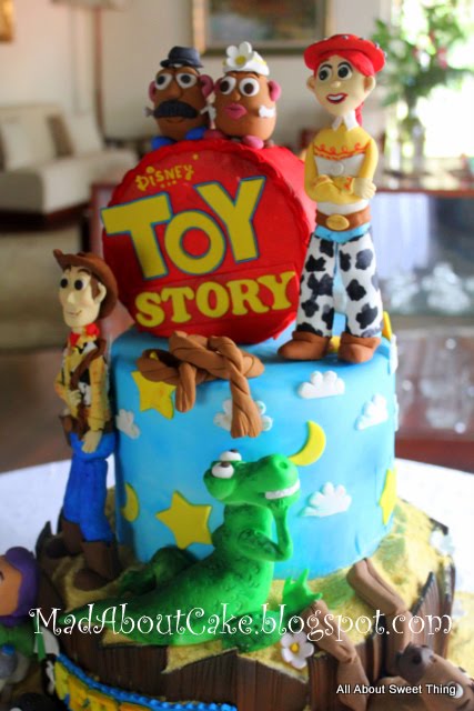 Mad About Cake: TOY STORY CAKE