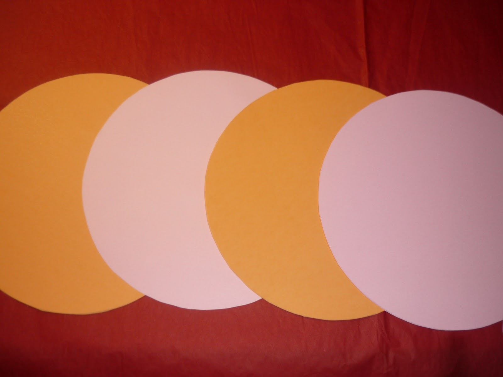 Arts Style: Tarjeta circular pop-up