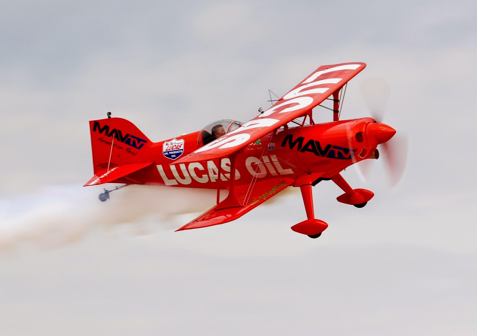 The Aero Experience: EAA AirVenture Oshkosh 2014: Michael Wiskus