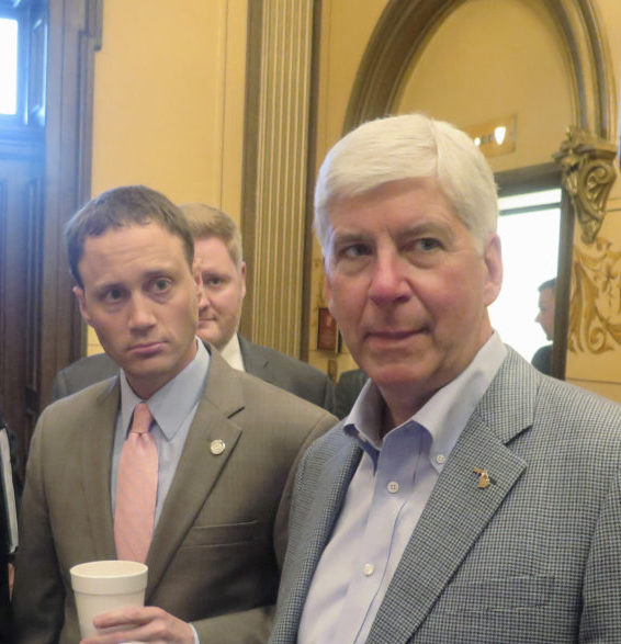 WEST MICHIGAN POLITICS: Governor Snyder Will Sign Teacher Pension ...