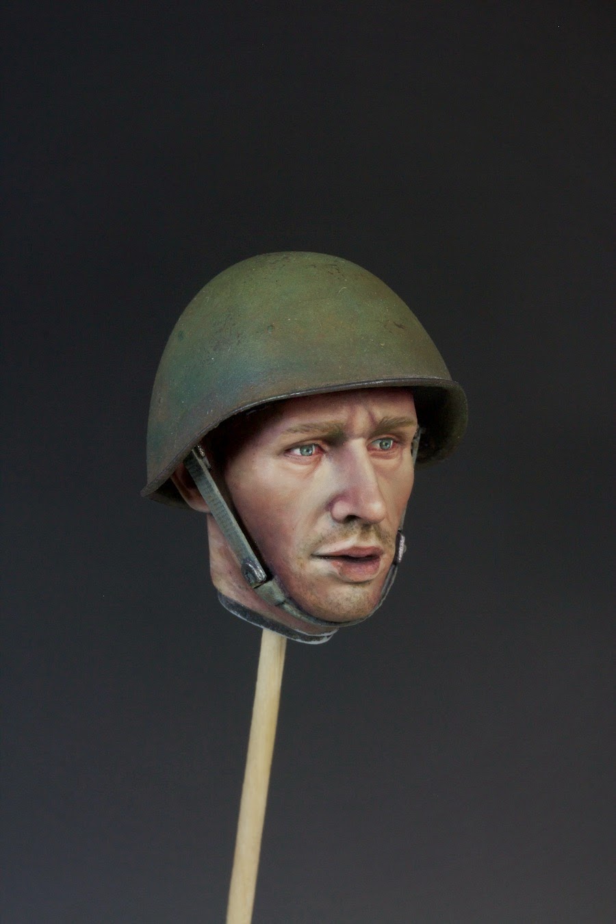 Painting commission work - 1/10 Red Army bust (Life Miniatures) (3 ...