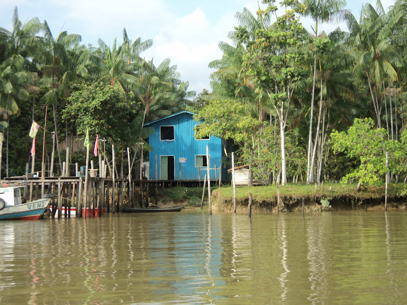 Coisas do Reino: CASAS RIBEIRINHAS