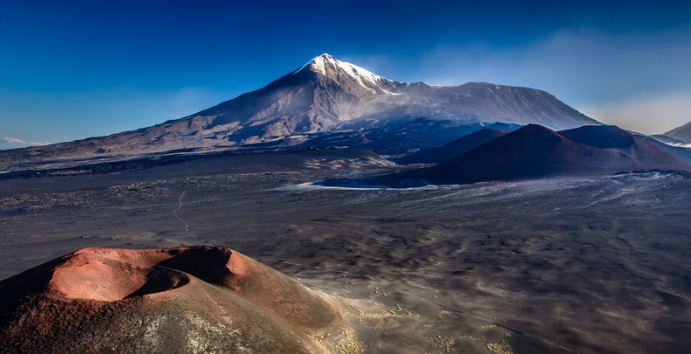 Pengertian Bentuk Lahan Vulkan - Geograpik