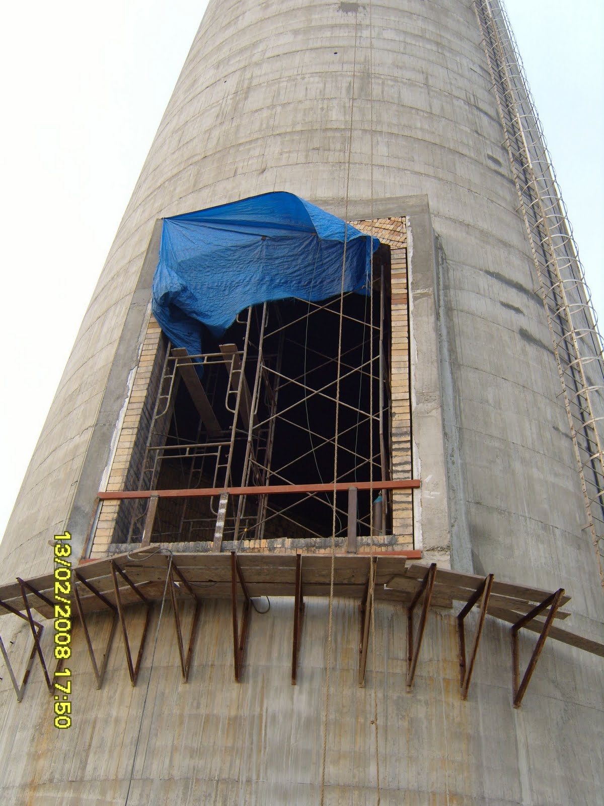 PT Rumah Kencana : FACTORY/INDUSTRIAL CONCRETE CHIMNEYS and CILOS ...