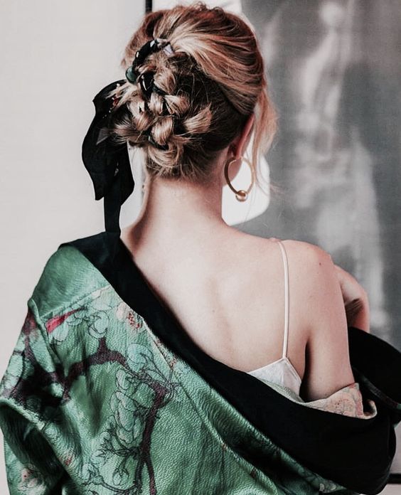 8 Ways to Style Head Scarfs | Hairstyle Inspiration 2018 - Safayk