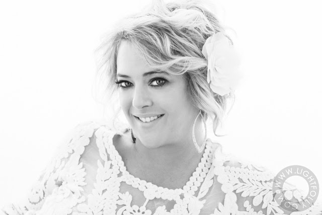 Joyful Robin | Lightfolly