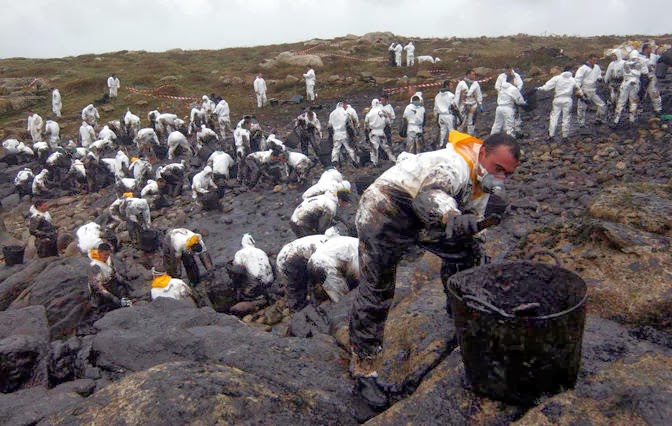 Spain's 2002 Prestige oil disaster ~ Talk Of The World