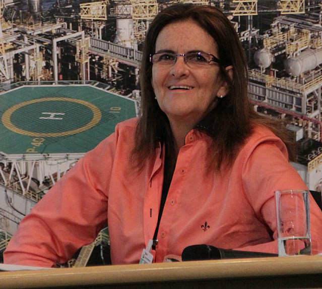 Graça Foster foi agraciada com a 'Medalha do Mérito Legislativo'.