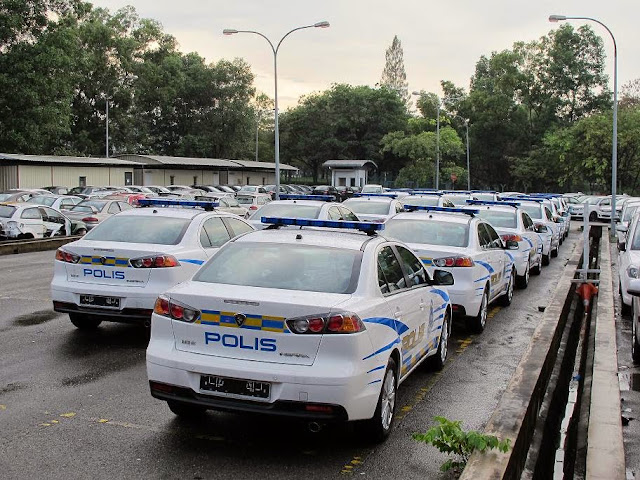 SG polis vs PDRM