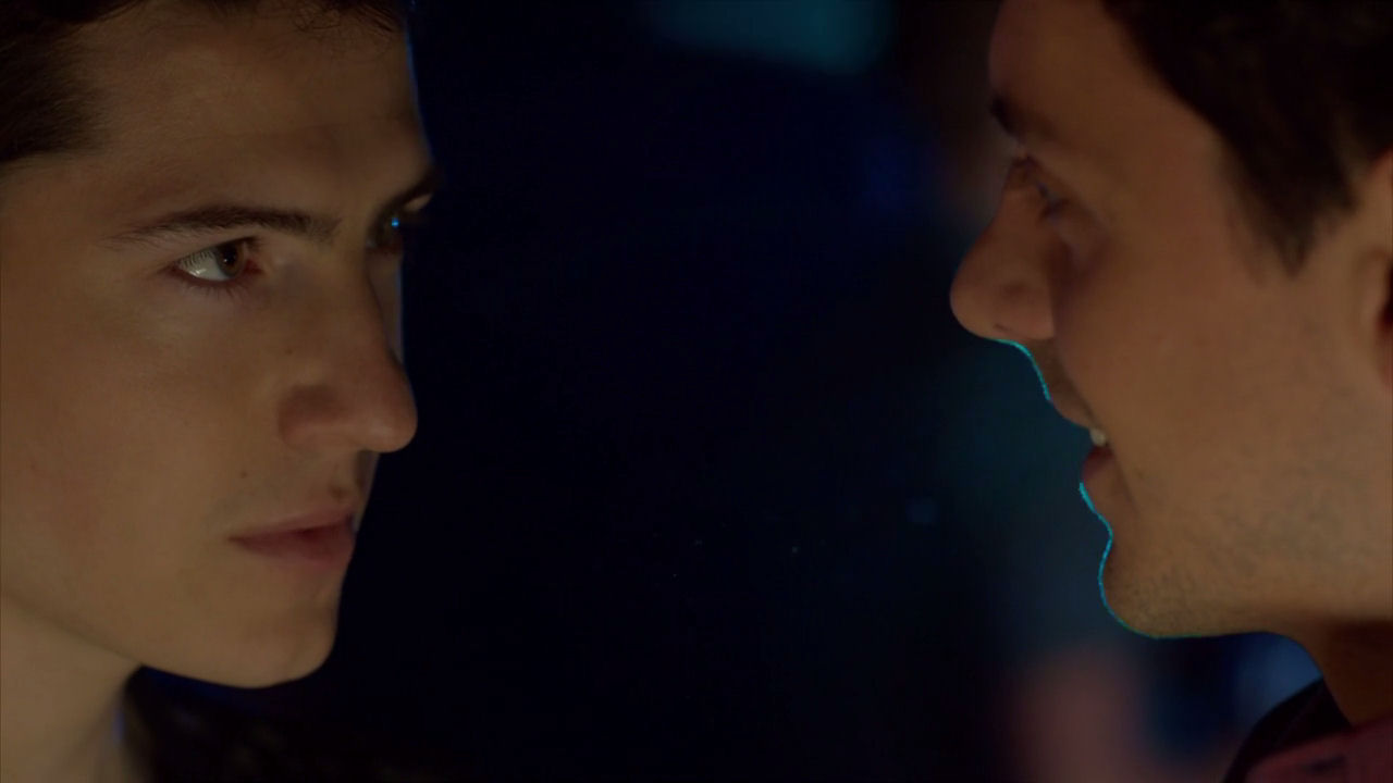 Jacob Ifan & Luke Bailey on Cuffs (2015) ~ DC's Men of the Moment