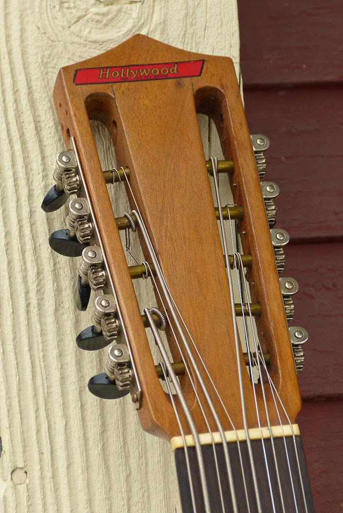 1950s Hollywood Bajo Quinto Conversion