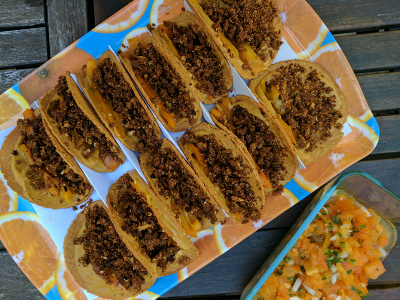 Vegan Eats and Treats!: Rainbow Potluck! Eat the Rainbow!