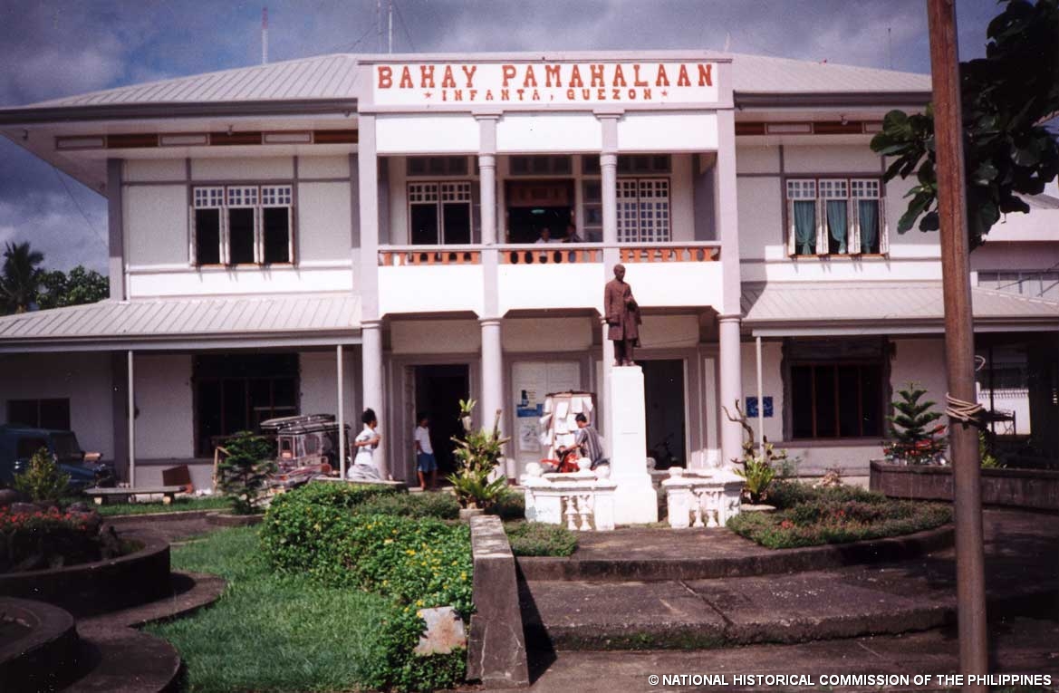 Sari-saring Monumento Alay Kay Rizal: Infanta Municipal Building ...