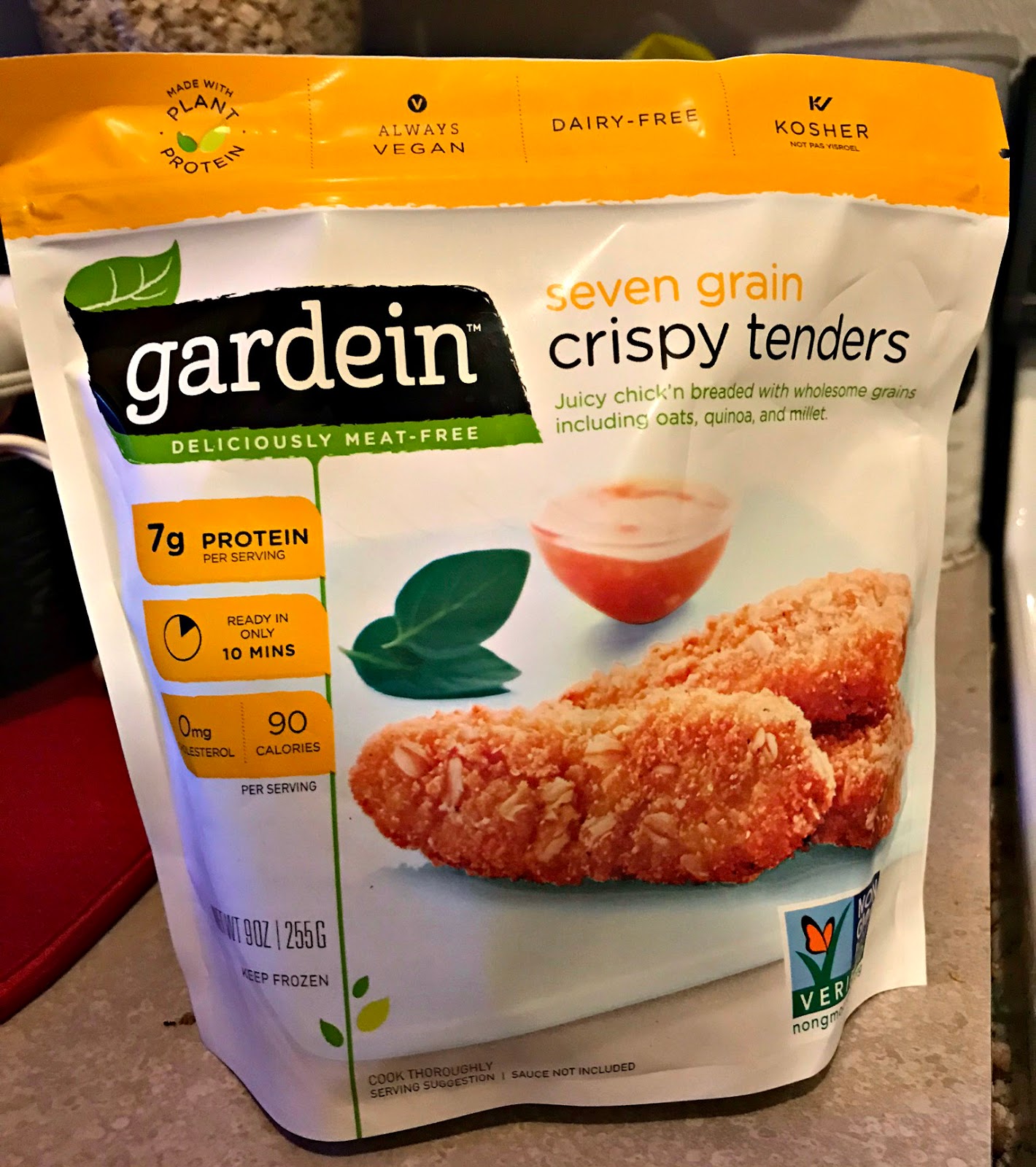 Angel In Munchieland: Gardein Seven Grain Crispy Tenders Review