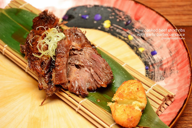 CHASING FOOD DREAMS: April 2017