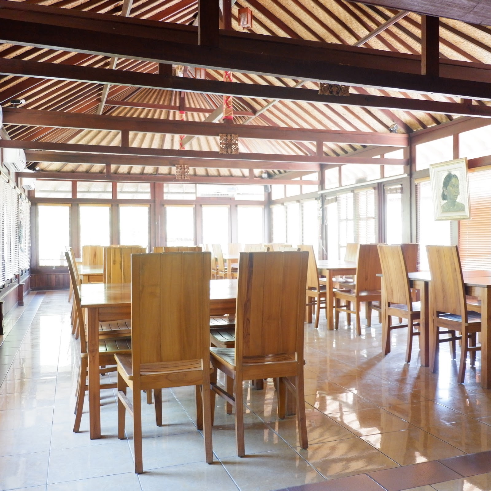 Review : Ancol Jimbaran Resto — Maya Rumi