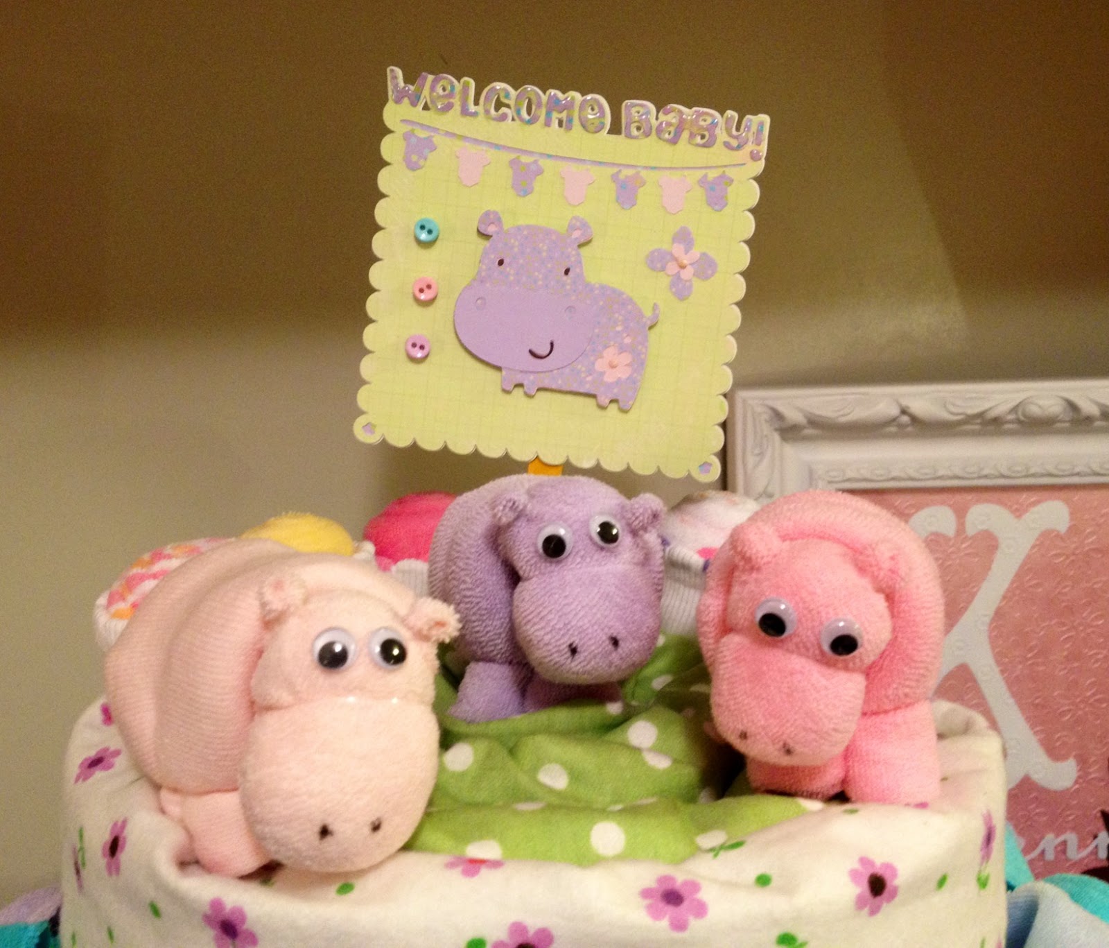 ~ Marilyn's Diaper Castle ~: Hippo Diaper Cake with Matching Card