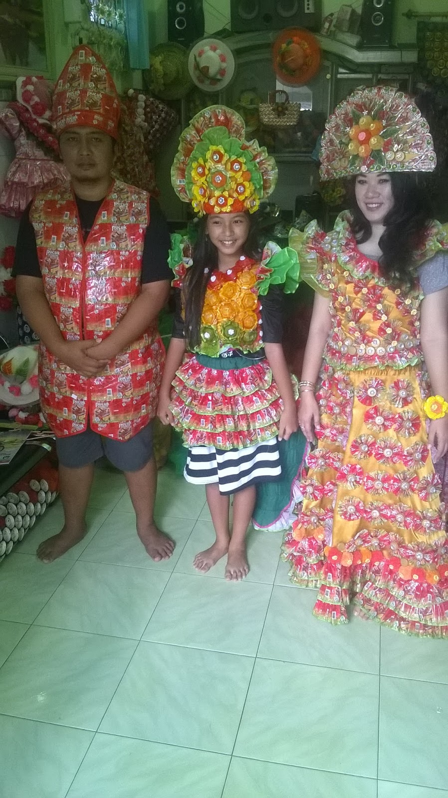 Daur Ulang Jambangan (Tris Flower)