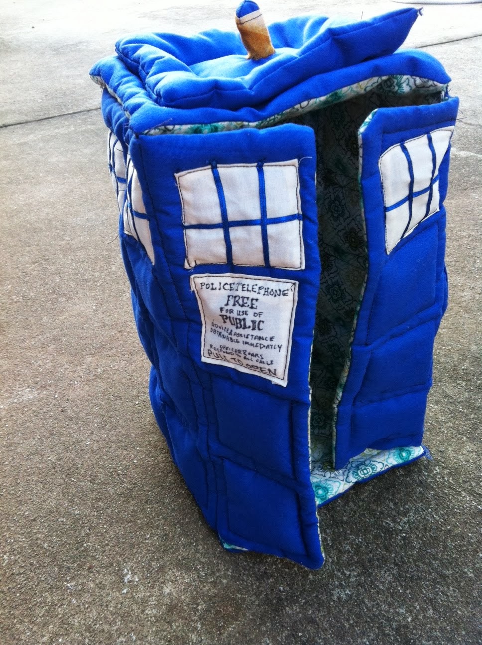 interior castle: frankie's stuffed tardis