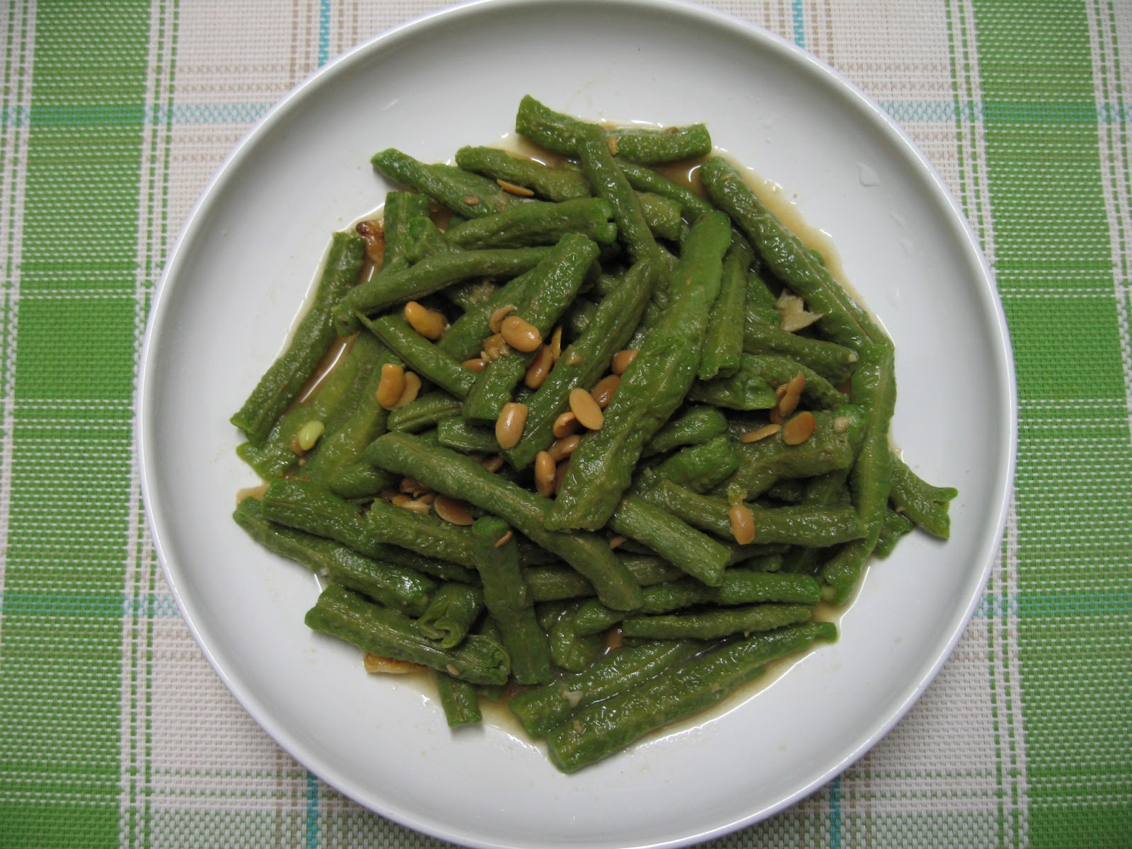 Sumptuous Flavours: Stir-Fried Snake Beans With Fermented Beans 蛇豆炒豆酱