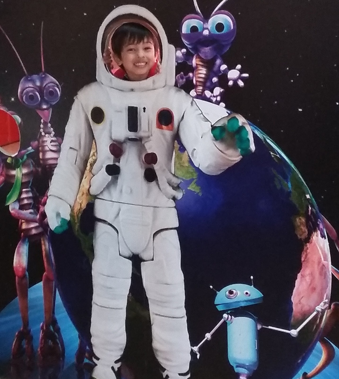 Practical Mom: Pumpkin Solar System