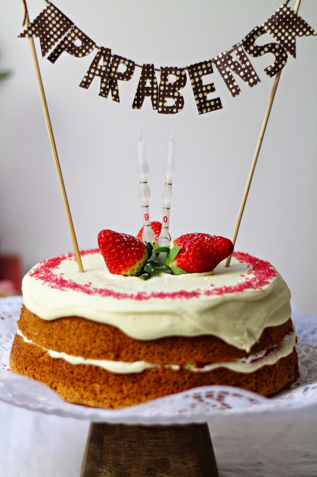 Hoje para jantar ...: Bolo de chocolate branco para a Avó {90 anos!}