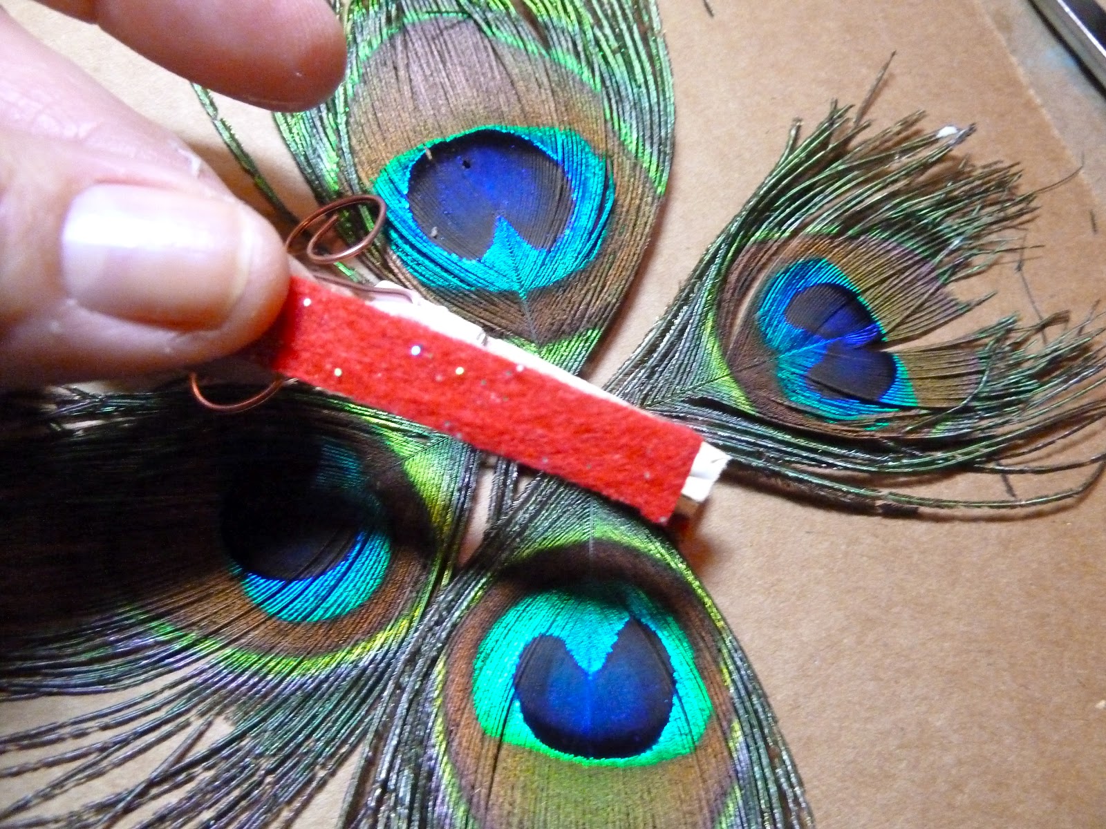 Make it easy crafts: Peacock feather butterfly ornament
