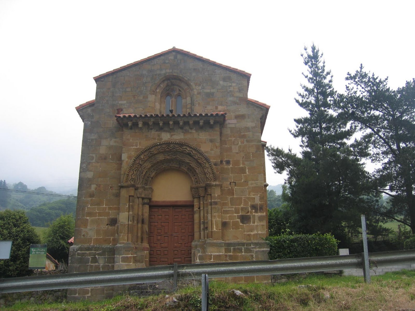 Asturias Paraíso Natural: San Pedro de Arrojo
